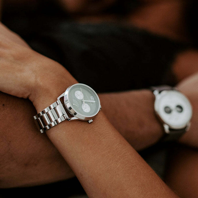 The Evolution of Watch Design: From Classic to Contemporary – Stone ...